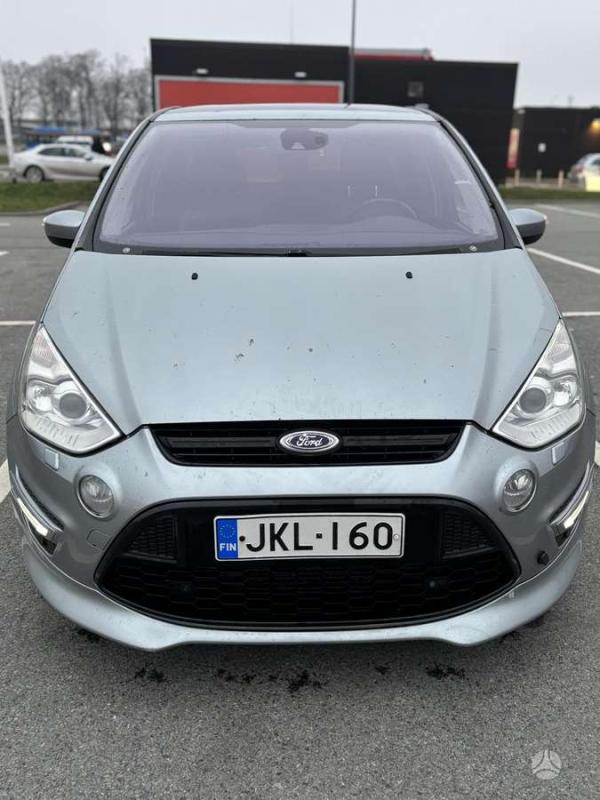 Pelēks Ford S-Max 2011 Klaipėda, ar dzinēja tilpumu 2.20 L un nobraukumu 306 tūkst. km par 6500 €, foto 4 vietnē AUTOMOTO.COM.LV