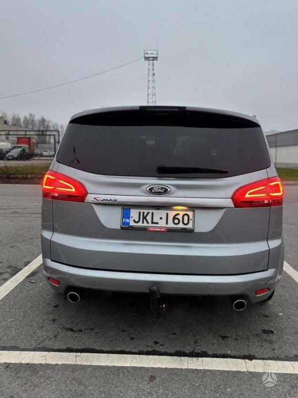 Pelēks Ford S-Max 2011 Klaipėda, ar dzinēja tilpumu 2.20 L un nobraukumu 306 tūkst. km par 6500 €, foto 7 vietnē AUTOMOTO.COM.LV