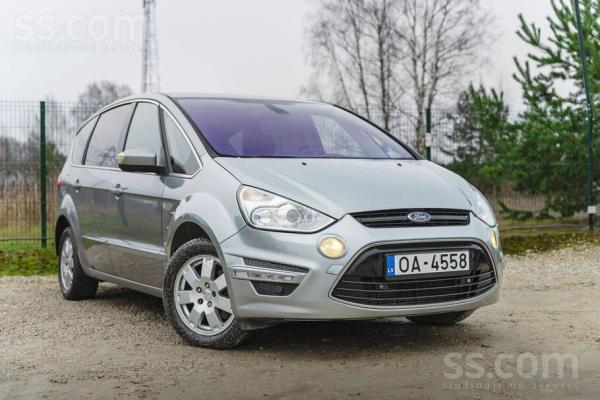 Pelēks Ford S-Max 2011 Rīga, ar dzinēja tilpumu 2.00 L un nobraukumu 264 tūkst. km par 5990 €, foto 3 vietnē AUTOMOTO.COM.LV