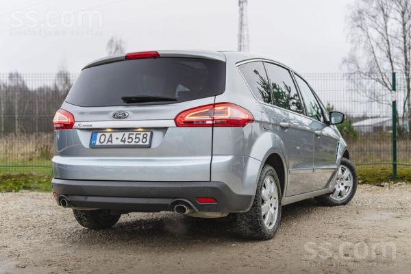 Pelēks Ford S-Max 2011 Rīga, ar dzinēja tilpumu 2.00 L un nobraukumu 264 tūkst. km par 5990 €, foto 6 vietnē AUTOMOTO.COM.LV