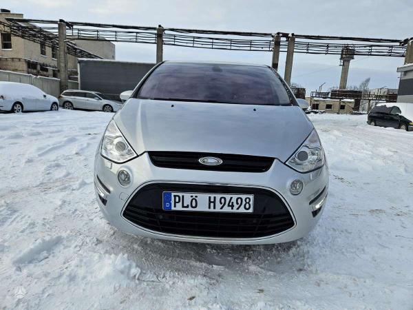 Grey Ford S-Max 2011 in Mazeikiai, with an engine capacity of 2.20 L and mileage of 245 thousand km for 4650 €, photo 9 on AUTOMOTO.COM.LV