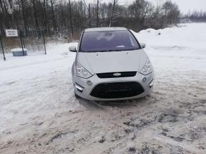 Pelēks Ford S-Max 2011 Utena, ar dzinēja tilpumu 2.00 L un nobraukumu 329 tūkst. km par 4850 €, foto 2 vietnē AUTOMOTO.COM.LV