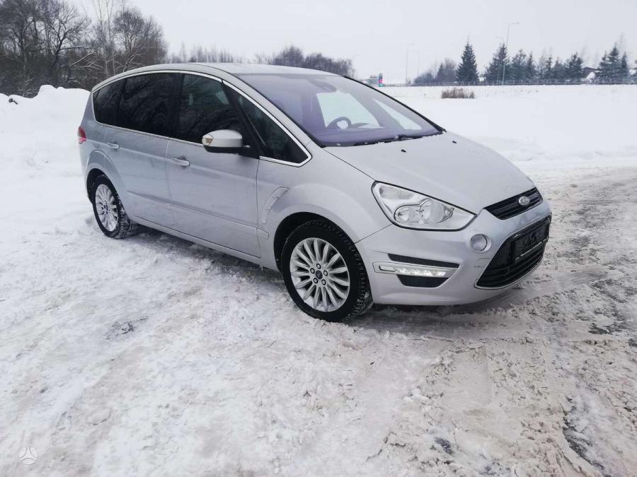 Pelēks Ford S-Max 2011 Utena, ar dzinēja tilpumu 2.00 L un nobraukumu 329 tūkst. km par 4850 €, foto 3 vietnē AUTOMOTO.COM.LV