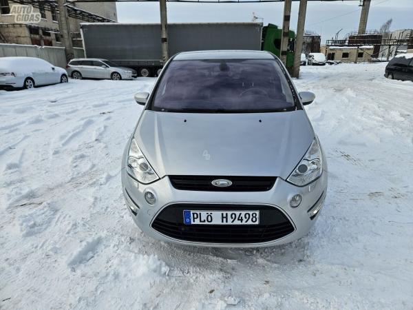 Grey Ford S-Max 2011 in Mazeikiai, with an engine capacity of 2.20 L and mileage of 244 thousand km for 4650 €, photo 3 on AUTOMOTO.COM.LV