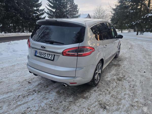Grey Ford S-Max 2011 in Sirvintos, with an engine capacity of 2.00 L and mileage of 314 thousand km for 5900 €, photo 5 on AUTOMOTO.COM.LV