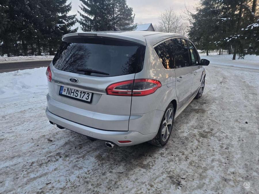 Grey Ford S-Max 2011 in Sirvintos, with an engine capacity of 2.00 L and mileage of 314 thousand km for 5900 €, photo 5 on AUTOMOTO.COM.LV