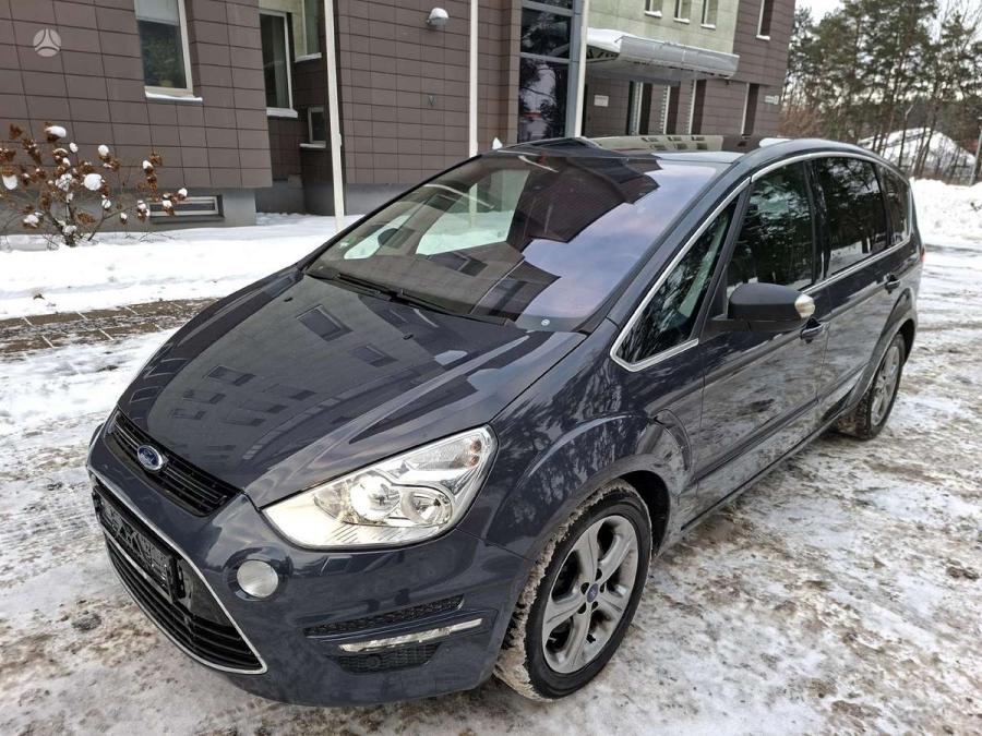 Grey Ford S-Max 2011 in Vilnius, with an engine capacity of 2.00 L and mileage of 246 thousand km for 5650 €, photo 8 on AUTOMOTO.COM.LV