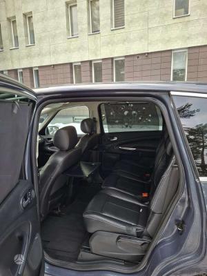 Grey Ford S-Max 2011 in Vilnius, with an engine capacity of 2.00 L and mileage of 246 thousand km for 5650 €, photo 18 on AUTOMOTO.COM.LV