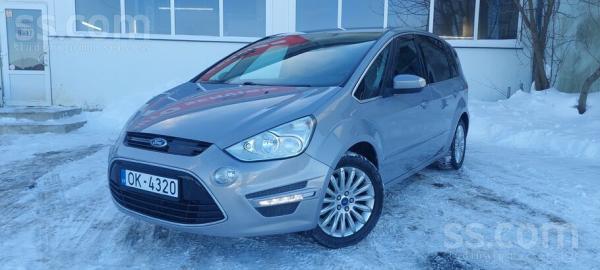 Pelēks Ford S-Max 2011 Tukums, ar dzinēja tilpumu 2.00 L un nobraukumu 248 tūkst. km par 5690 €, foto 2 vietnē AUTOMOTO.COM.LV