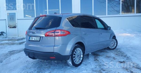 Pelēks Ford S-Max 2011 Tukums, ar dzinēja tilpumu 2.00 L un nobraukumu 248 tūkst. km par 5690 €, foto 3 vietnē AUTOMOTO.COM.LV