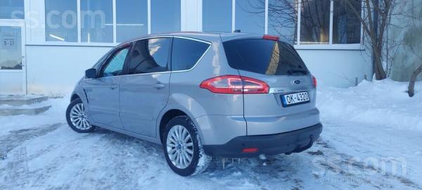 Pelēks Ford S-Max 2011 Tukums, ar dzinēja tilpumu 2.00 L un nobraukumu 248 tūkst. km par 5690 €, foto 4 vietnē AUTOMOTO.COM.LV