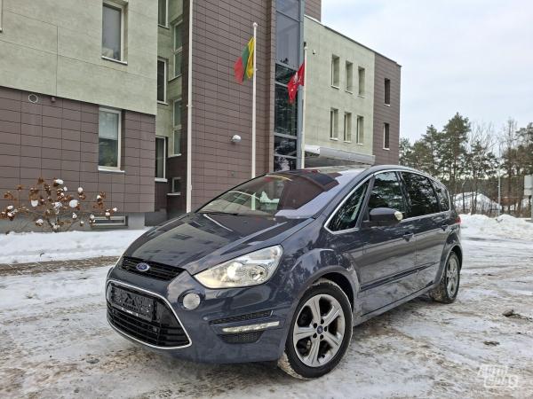 Pelēks Ford S-Max 2011 Viļņa, ar dzinēja tilpumu 2.00 L un nobraukumu 246 tūkst. km par 5550 €, foto 1 vietnē AUTOMOTO.COM.LV
