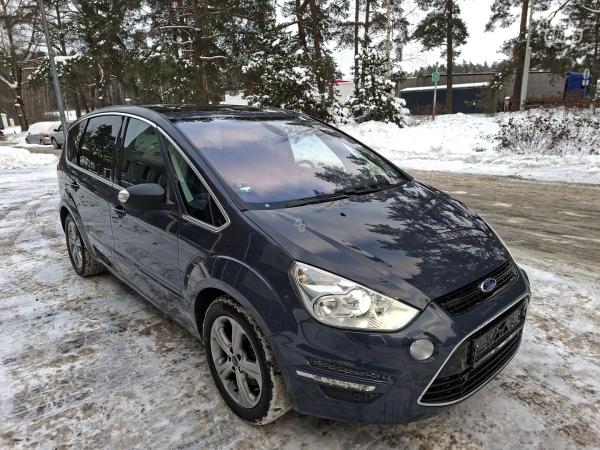 Pelēks Ford S-Max 2011 Viļņa, ar dzinēja tilpumu 2.00 L un nobraukumu 246 tūkst. km par 5550 €, foto 9 vietnē AUTOMOTO.COM.LV