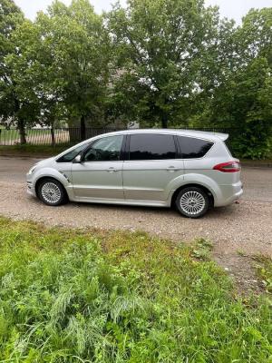 Pelēks Ford S-Max 2011 Telšiai, ar dzinēja tilpumu 2.00 L un nobraukumu 252 tūkst. km par 3400 €, foto 6 vietnē AUTOMOTO.COM.LV