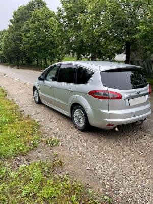 Grey Ford S-Max 2011 in Telschi, with an engine capacity of 2.00 L and mileage of 252 thousand km for 3400 €, photo 4 on AUTOMOTO.COM.LV