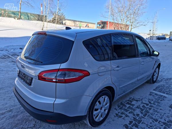 Grey Ford S-Max 2011 in Vilnius, with an engine capacity of 2.00 L and mileage of 277 thousand km for 4950 €, photo 7 on AUTOMOTO.COM.LV
