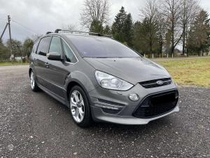 Grey Ford S-Max 2011 in Ukmerge, with an engine capacity of 1.60 L and mileage of 216 thousand km for 4800 €, photo 3 on AUTOMOTO.COM.LV