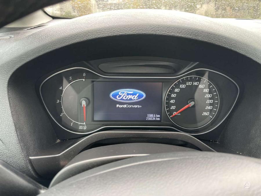 Grey Ford S-Max 2011 in Ukmerge, with an engine capacity of 1.60 L and mileage of 216 thousand km for 4800 €, photo 12 on AUTOMOTO.COM.LV