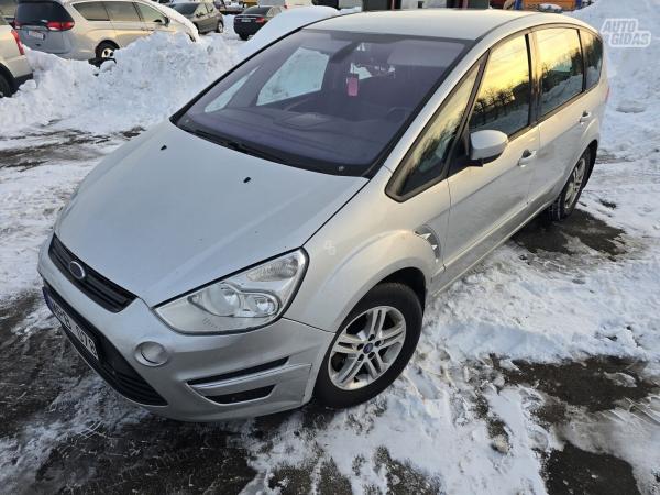 Pelēks Ford S-Max 2011 Šauļi, ar dzinēja tilpumu 2.00 L un nobraukumu 293 tūkst. km par 3699 €, foto 1 vietnē AUTOMOTO.COM.LV