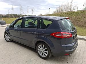 Grey Ford S-Max 2011 in Vilnius, with an engine capacity of 1.60 L and mileage of 249 thousand km for 4850 €, photo 3 on AUTOMOTO.COM.LV