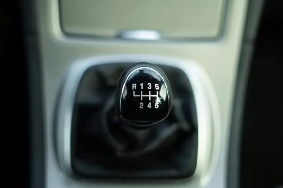 Pelēks Ford S-Max 2011 Liepāja, ar dzinēja tilpumu 1.60 L un nobraukumu 366 tūkst. km par 7250 €, foto 23 vietnē AUTOMOTO.COM.LV