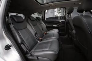 Grey Ford S-Max 2011 in Jelgava, with an engine capacity of 2.20 L and mileage of 0 thousand km for 6250 €, photo 17 on AUTOMOTO.COM.LV
