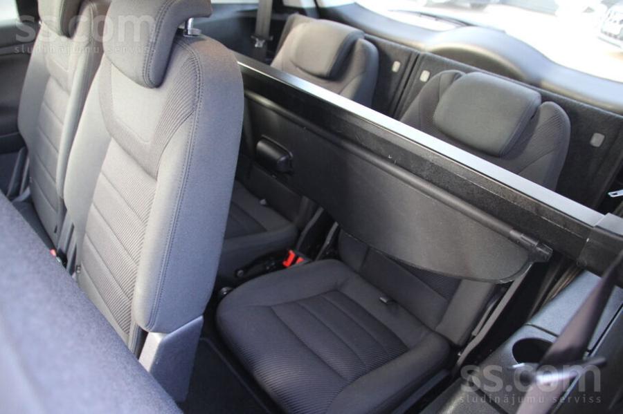 Pelēks Ford S-Max 2011 Tukums, ar dzinēja tilpumu 2.20 L un nobraukumu 317 tūkst. km par 4500 €, foto 10 vietnē AUTOMOTO.COM.LV