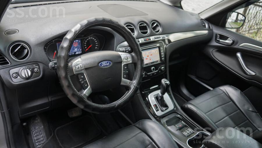 Pelēks Ford S-Max 2011 Rīga, ar dzinēja tilpumu 2.00 L un nobraukumu 249 tūkst. km par 3950 €, foto 15 vietnē AUTOMOTO.COM.LV