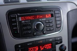 Pelēks Ford S-Max 2011 Rīga, ar dzinēja tilpumu 2.00 L un nobraukumu 339 tūkst. km par 3199 €, foto 21 vietnē AUTOMOTO.COM.LV