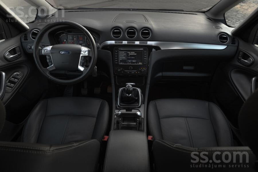 Grey Ford S-Max 2011 in Jelgava, with an engine capacity of 2.00 L and mileage of 0 thousand km for 5990 €, photo 7 on AUTOMOTO.COM.LV