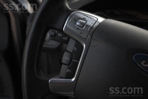 Grey Ford S-Max 2011 in Jelgava, with an engine capacity of 2.00 L and mileage of 0 thousand km for 5990 €, photo 10 on AUTOMOTO.COM.LV