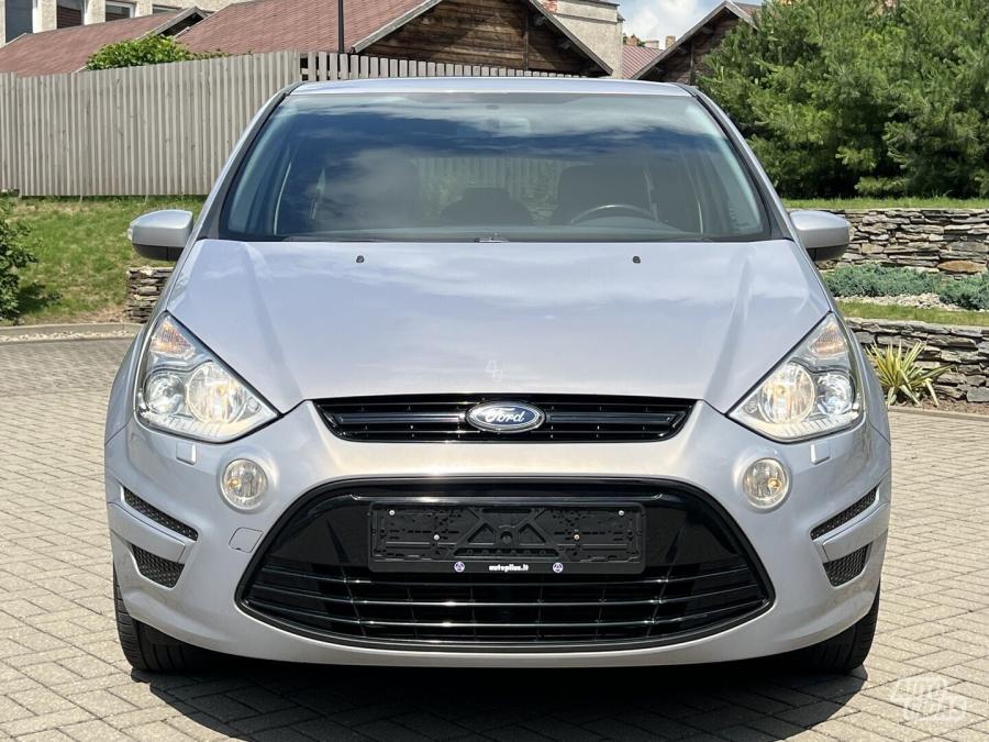 Grey Ford S-Max 2011 in Kedainiai, with an engine capacity of 2.00 L and mileage of 266 thousand km for 4999 €, photo 8 on AUTOMOTO.COM.LV
