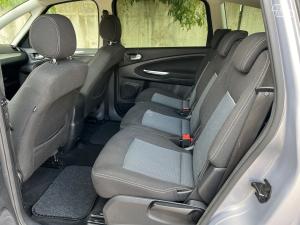 Grey Ford S-Max 2011 in Kedainiai, with an engine capacity of 2.00 L and mileage of 266 thousand km for 4999 €, photo 19 on AUTOMOTO.COM.LV