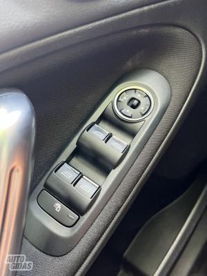 Grey Ford S-Max 2011 in Kedainiai, with an engine capacity of 2.00 L and mileage of 266 thousand km for 4999 €, photo 33 on AUTOMOTO.COM.LV