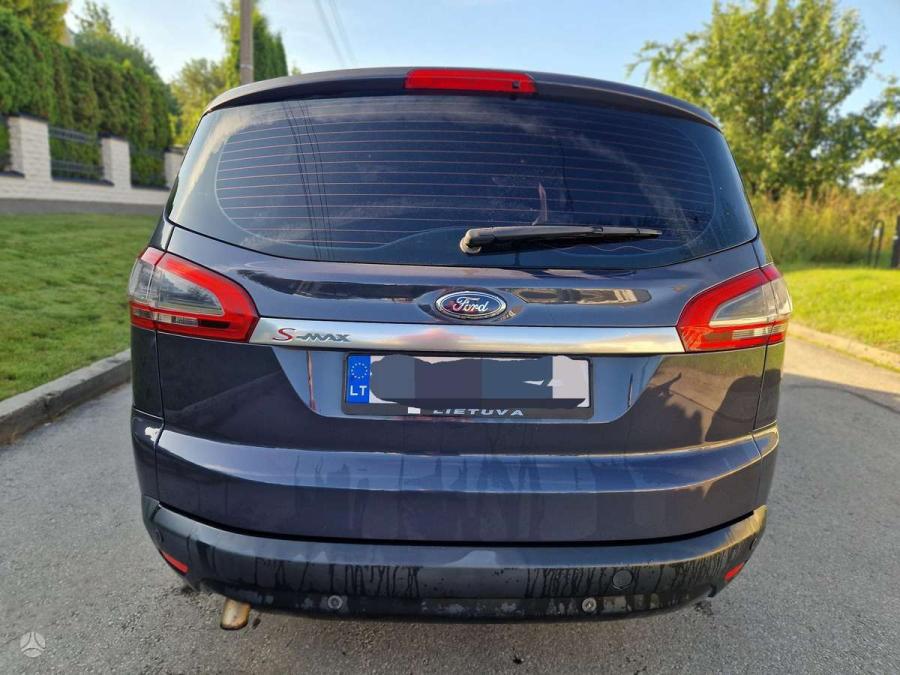 Pelēks Ford S-Max 2011 Viļņa, ar dzinēja tilpumu 2.00 L un nobraukumu 345 tūkst. km par 3300 €, foto 6 vietnē AUTOMOTO.COM.LV