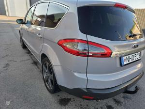 Grey Ford S-Max 2011 in Kretinga, with an engine capacity of 2.00 L and mileage of 283 thousand km for 3995 €, photo 7 on AUTOMOTO.COM.LV