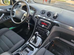 Grey Ford S-Max 2011 in Kretinga, with an engine capacity of 2.00 L and mileage of 283 thousand km for 3995 €, photo 11 on AUTOMOTO.COM.LV