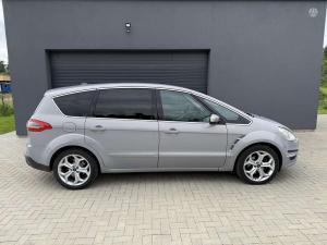 Pelēks Ford S-Max 2011 Utena, ar dzinēja tilpumu 2.18 L un nobraukumu 331 tūkst. km par 5990 €, foto 8 vietnē AUTOMOTO.COM.LV