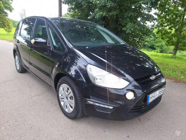 Grey Ford S-Max 2011 in Kelme, with an engine capacity of 2.00 L and mileage of 286 thousand km for 3900 €, photo 3 on AUTOMOTO.COM.LV