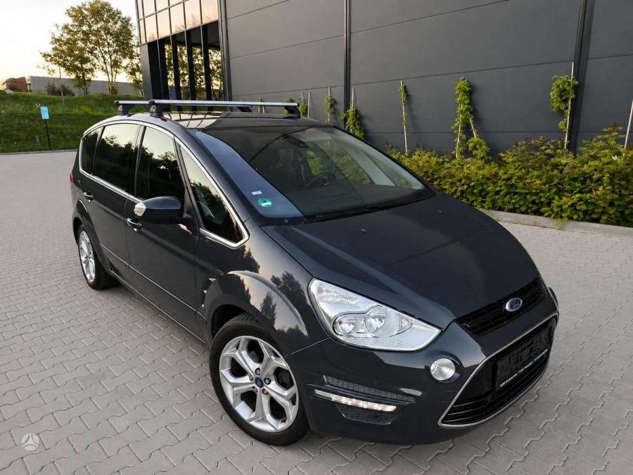 Grey Ford S-Max 2011 in Vilnius, with an engine capacity of 2.00 L and mileage of 182 thousand km for 5750 €, photo 1 on AUTOMOTO.COM.LV