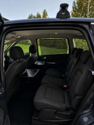 Grey Ford S-Max 2011 in Vilnius, with an engine capacity of 2.00 L and mileage of 182 thousand km for 5750 €, photo 13 on AUTOMOTO.COM.LV