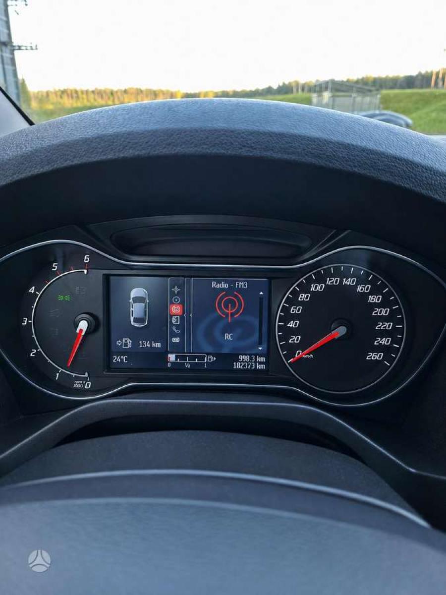 Grey Ford S-Max 2011 in Vilnius, with an engine capacity of 2.00 L and mileage of 182 thousand km for 5750 €, photo 22 on AUTOMOTO.COM.LV