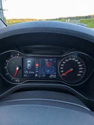 Pelēks Ford S-Max 2011 Viļņa, ar dzinēja tilpumu 2.00 L un nobraukumu 182 tūkst. km par 5750 €, foto 22 vietnē AUTOMOTO.COM.LV