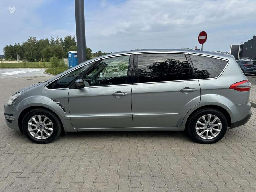 Pelēks Ford S-Max 2011 Kauņa, ar dzinēja tilpumu 2.00 L un nobraukumu 217 tūkst. km par 4650 €, foto 6 vietnē AUTOMOTO.COM.LV