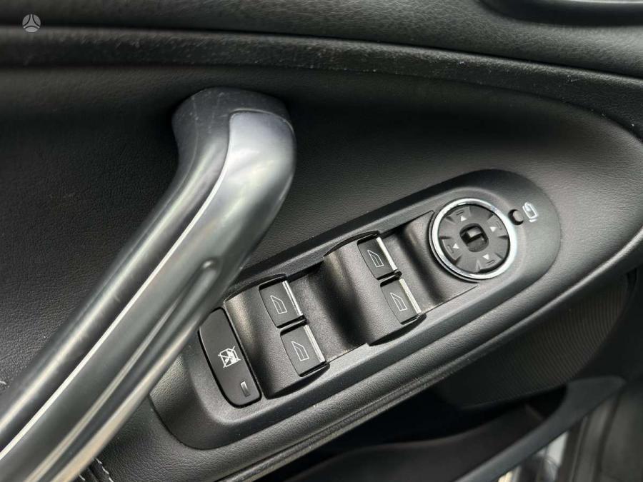 Pelēks Ford S-Max 2011 Kauņa, ar dzinēja tilpumu 2.00 L un nobraukumu 217 tūkst. km par 4650 €, foto 24 vietnē AUTOMOTO.COM.LV
