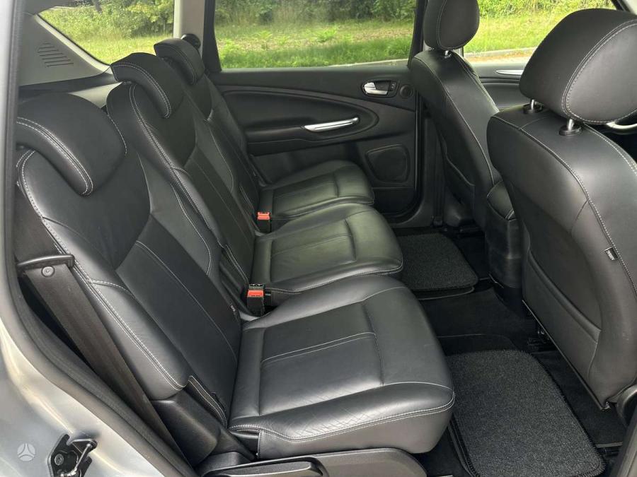 Pelēks Ford S-Max 2011 Kauņa, ar dzinēja tilpumu 2.00 L un nobraukumu 217 tūkst. km par 4650 €, foto 27 vietnē AUTOMOTO.COM.LV