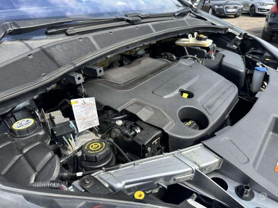 Pelēks Ford S-Max 2011 Kauņa, ar dzinēja tilpumu 2.00 L un nobraukumu 217 tūkst. km par 4650 €, foto 29 vietnē AUTOMOTO.COM.LV