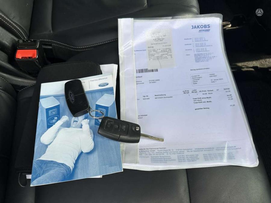Pelēks Ford S-Max 2011 Kauņa, ar dzinēja tilpumu 2.00 L un nobraukumu 217 tūkst. km par 4650 €, foto 31 vietnē AUTOMOTO.COM.LV