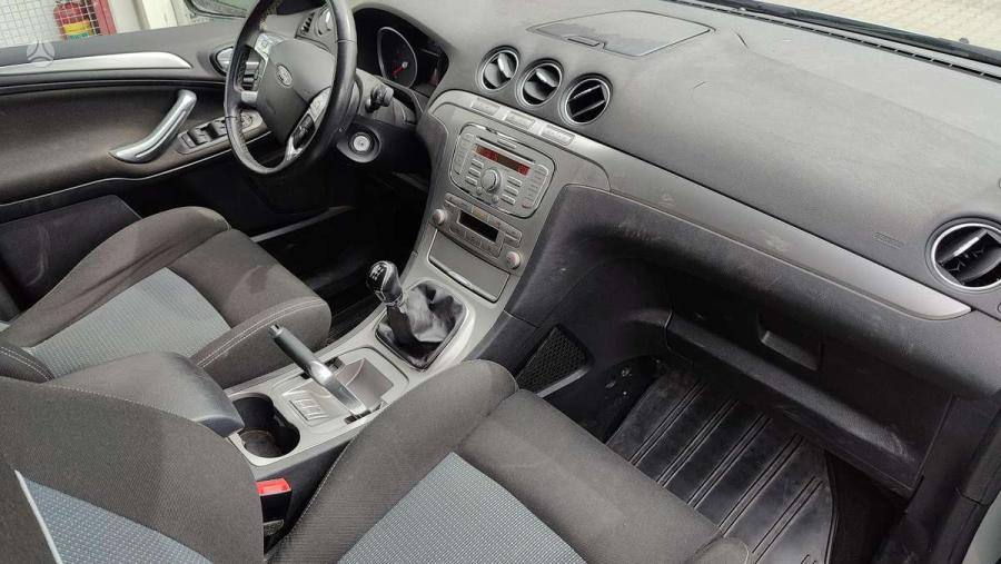 Pelēks Ford S-Max 2011 Kauņa, ar dzinēja tilpumu 2.00 L un nobraukumu 190 tūkst. km par 1900 €, foto 6 vietnē AUTOMOTO.COM.LV