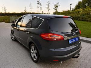 Grey Ford S-Max 2011 in Vilnius, with an engine capacity of 2.00 L and mileage of 280 thousand km for 5450 €, photo 4 on AUTOMOTO.COM.LV
